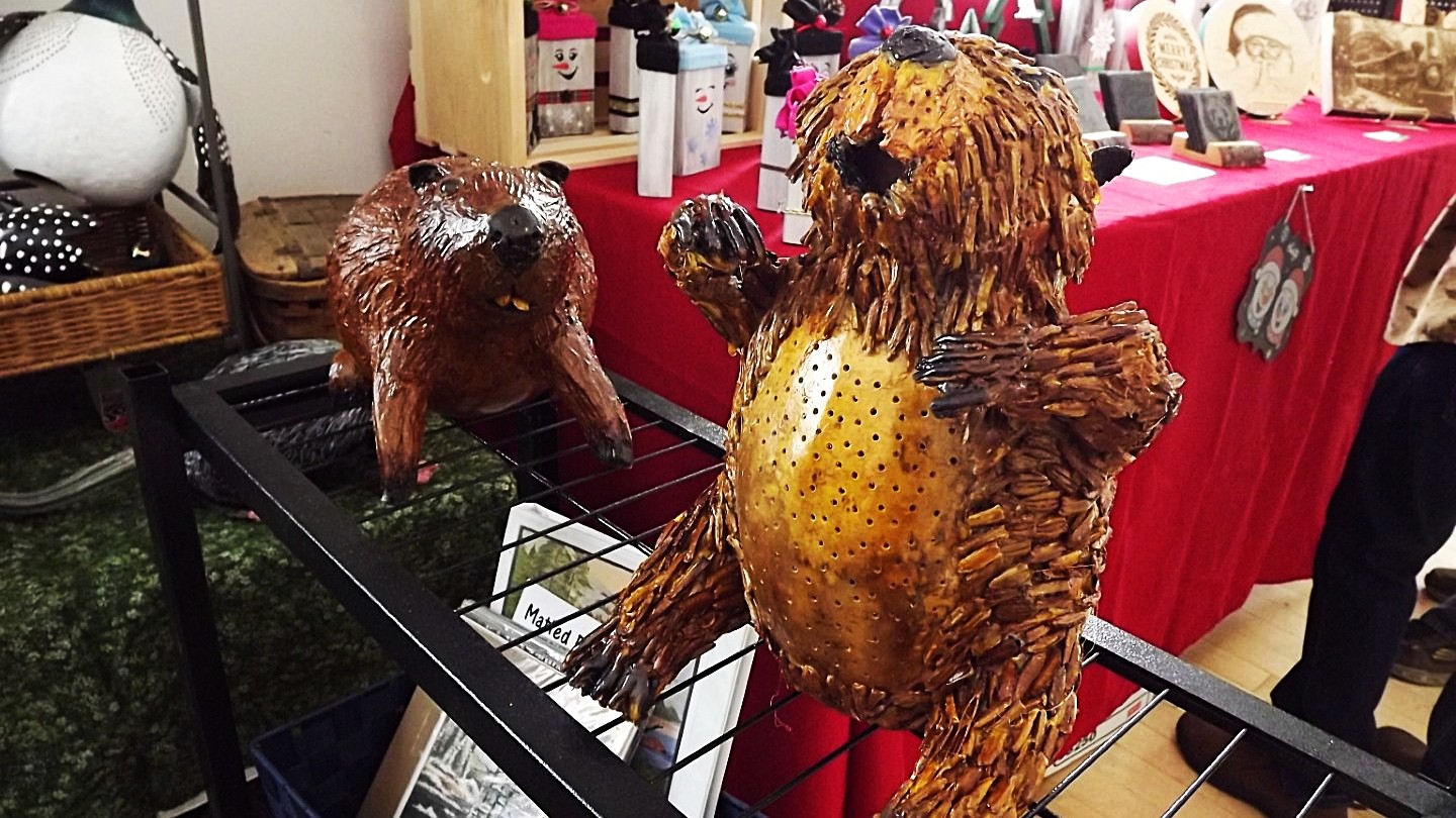 Photos: Indoor Holiday Market & Artisan Fair showcases local talent ...